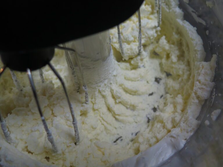 How To Make Butter - Heidi's What's Burning