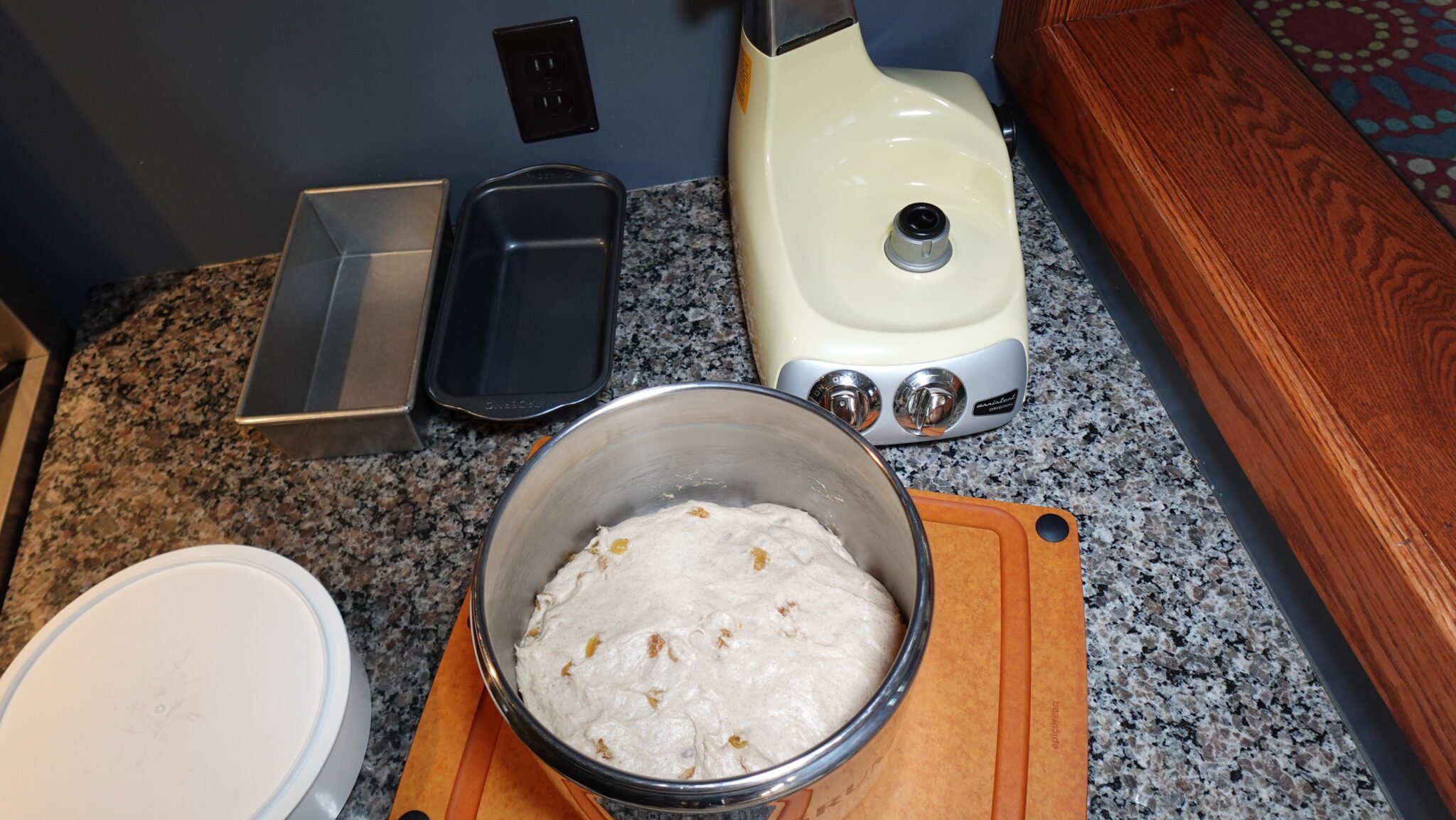 Cinnamon Raisin Bread Recipe - Heidi's What's Burning